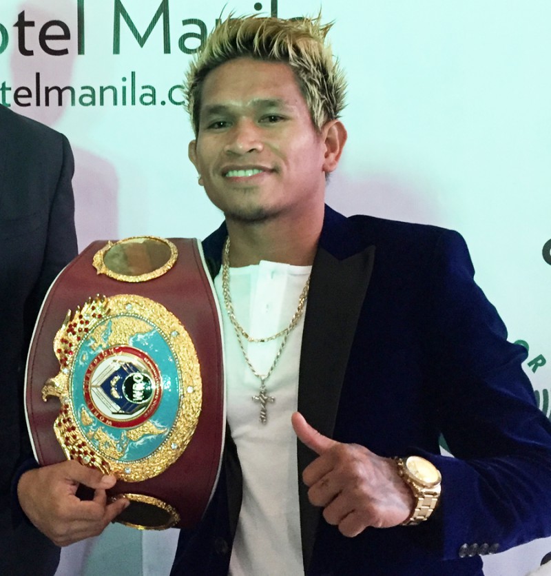 JOHN RIEL Casimero – Tempo