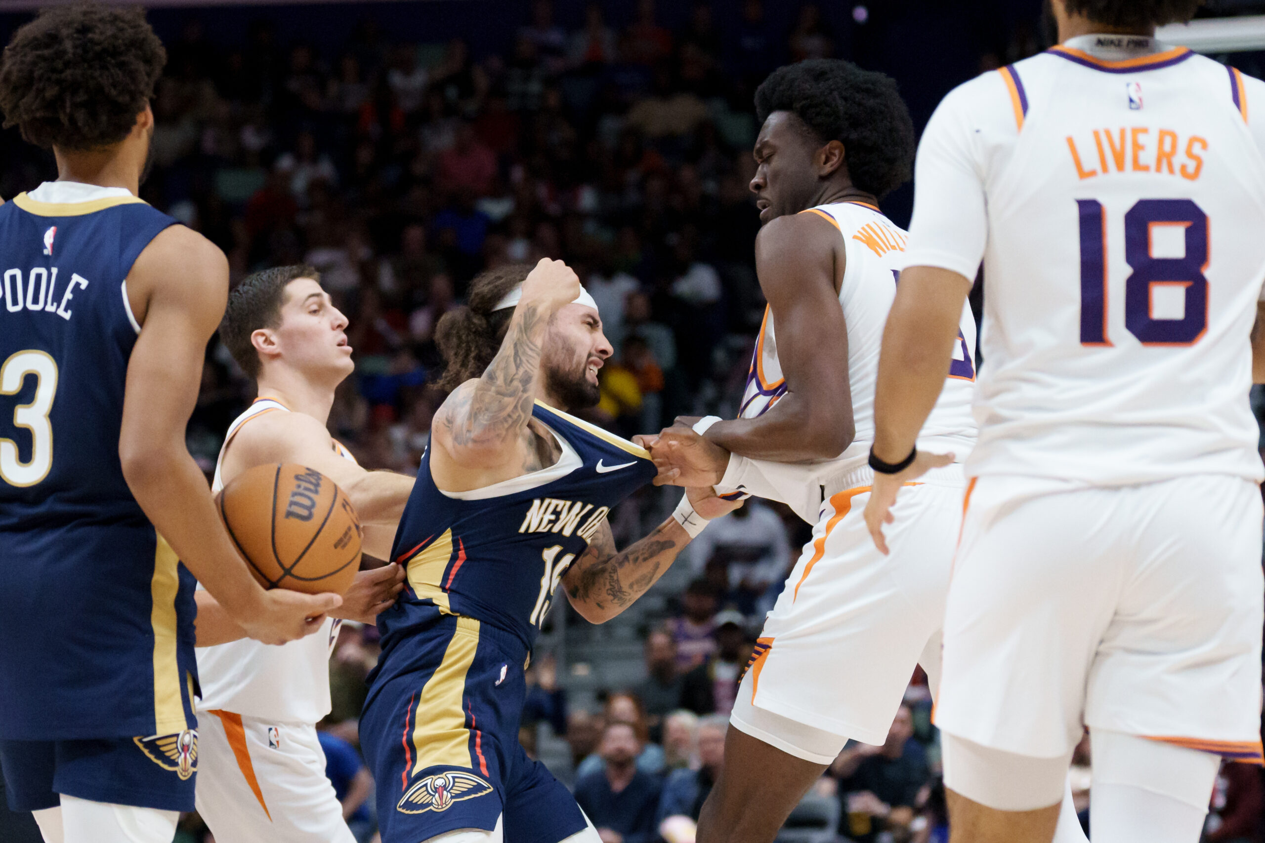 NBA hands suspensions to Alvarado, Williams for Pelicans-Suns fight – Tempo