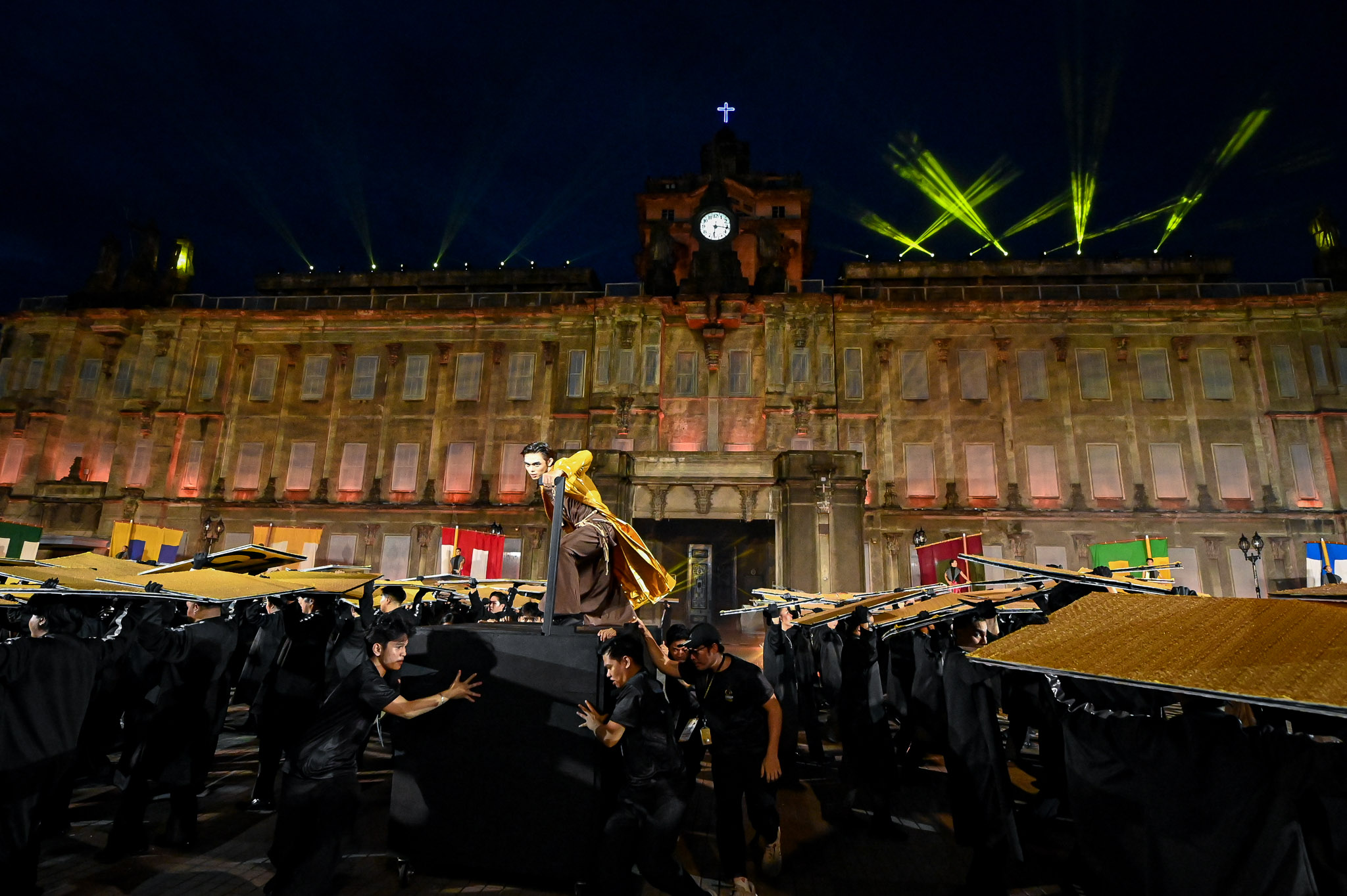 UST rolls out ‘Oscars-type’ UAAP closing ceremony at QPav – Tempo