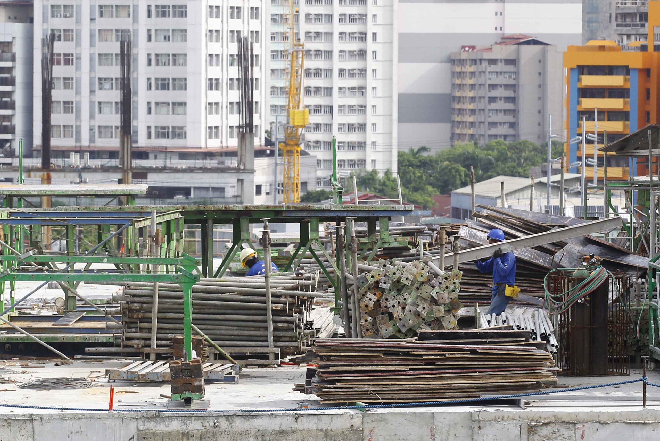 More jobs for Filipinos as PH achieves upper-middle-income status – Tempo